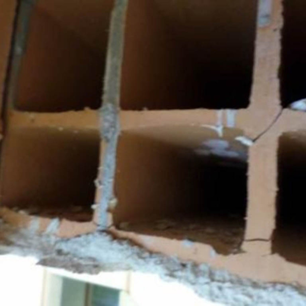 Verifica distacco rivestimenti, intonaco e sfondellamenti - Studio Redondo